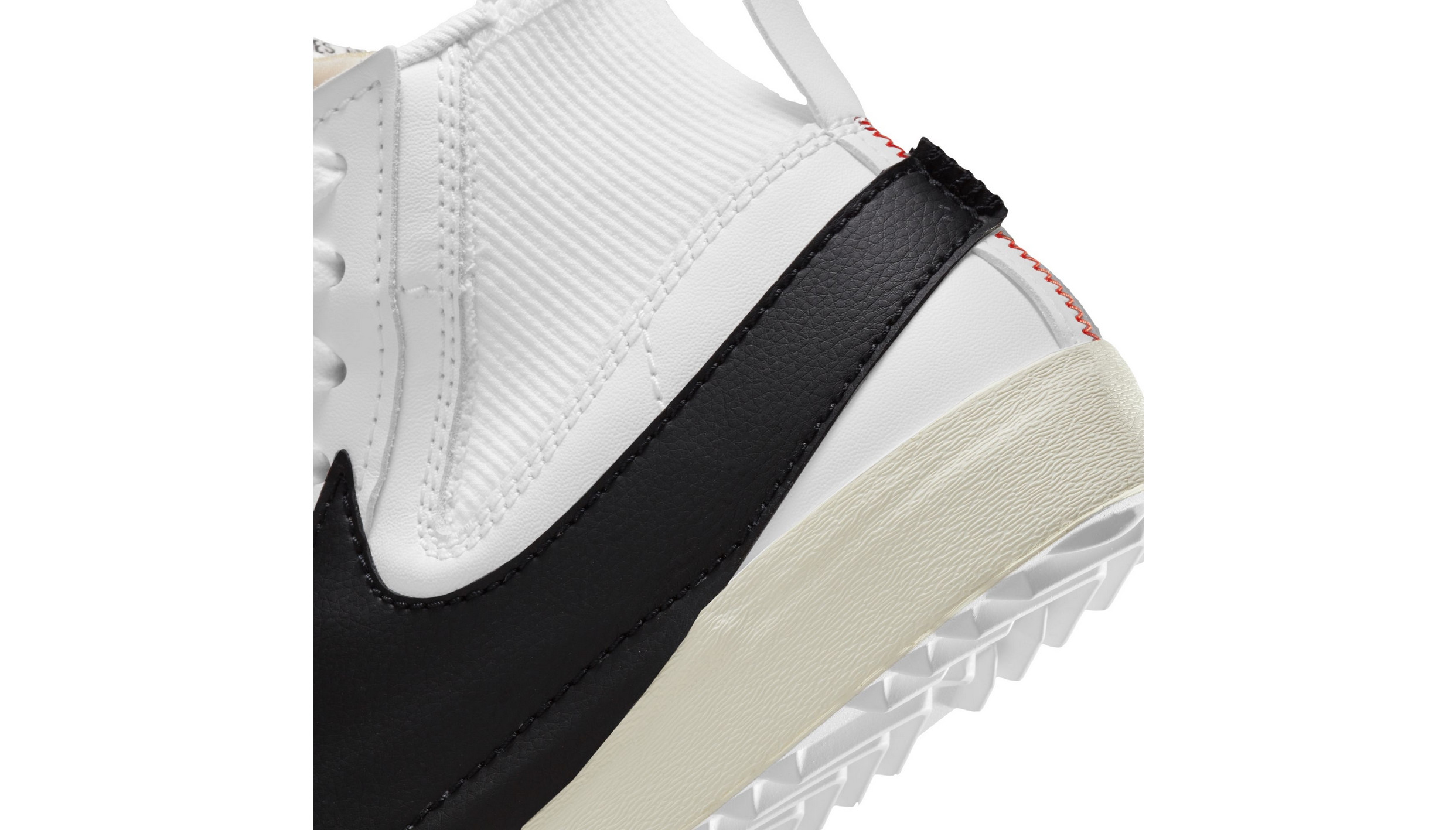 Sneakers NIKE Blazer Mid Jumbo Blanc DD3111-100 ǀVESTIAIRESTORE.COMǀ